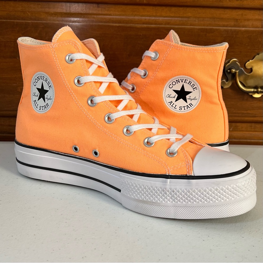 Converse Women's Ctas Lift Hi Platform Orange Sneakers - Gem